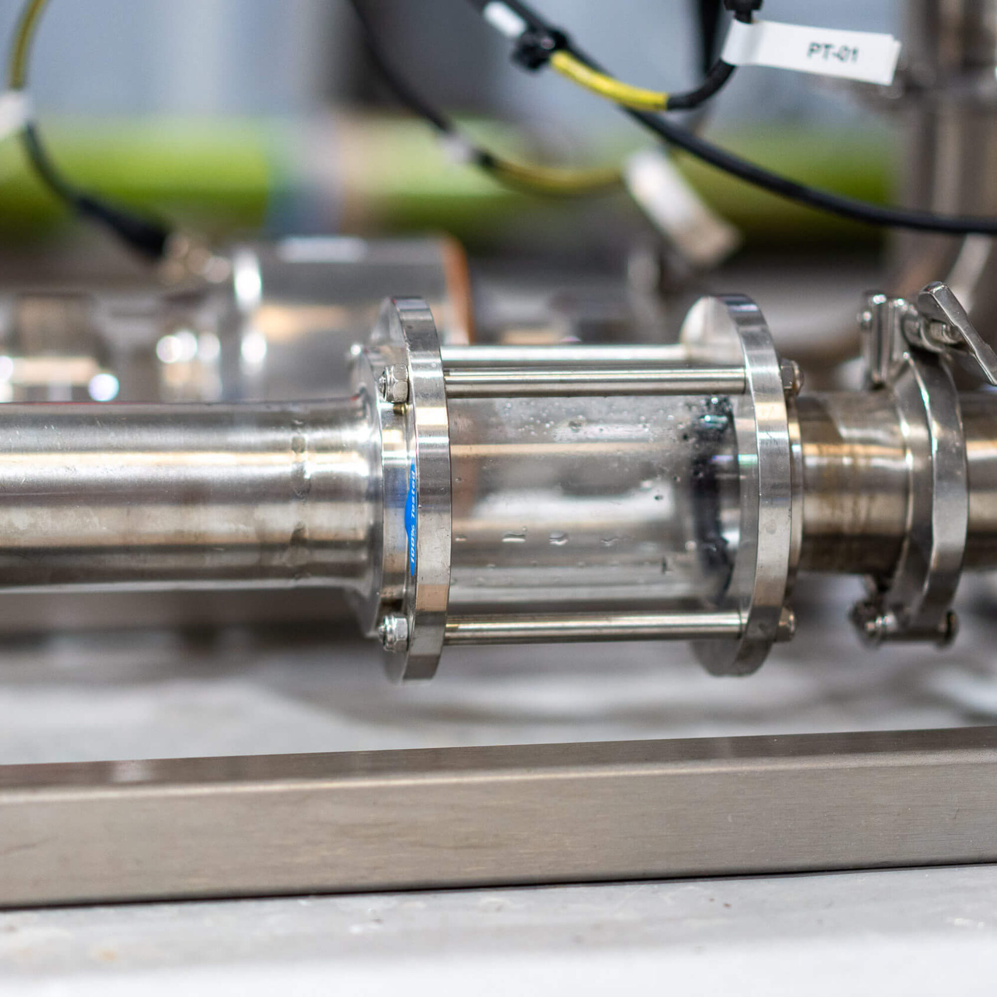 Pharmaceutical pipe cleaning & pure water loops remediation | Nivalis ...